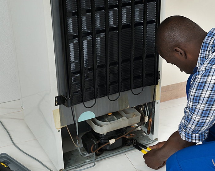 Refrigerator & Freezer Slip & Fall Hazards - Expert Advice